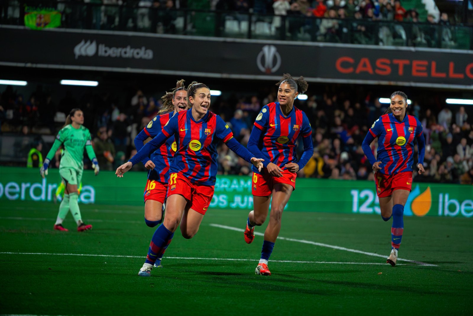 El Barça vuelve a reinar en la Supercopa tras imponerse al Madrid